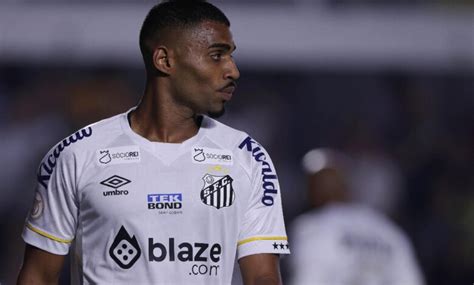 Santos Vai Ficar Mixaria Pela Venda De Joaquim Entenda Os Valores
