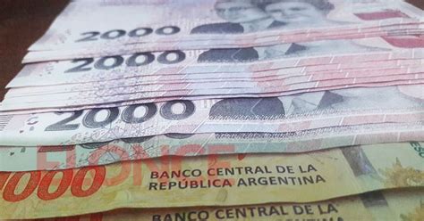 Milei confirmó que emitirán billetes de 20 000 y 50 000 pesos