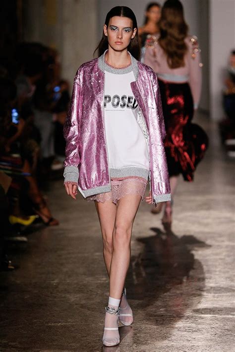 Pasarelas Semanas De La Moda Desfiles Colecciones De Dise Adores