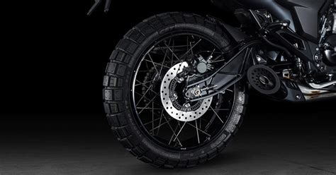 La Zontes GK125 Se Une A La Guerra De Las Naked Neo Retro Sin Carnet