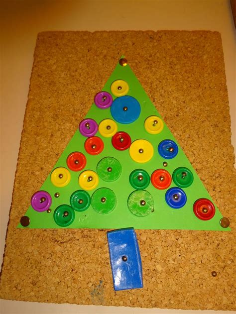 kerstballen timmeren met hamertje tik Kerstboom ideeën Kerstmis