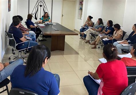 Secretaria de Educação promove reuniões semanais para integrar e