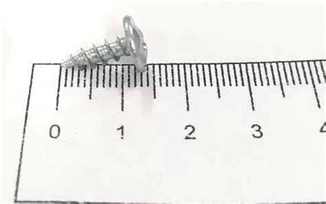 Tornillo Chipboard Cabeza Aplanado De Apriete Phillips Con Rosca