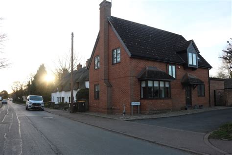 High Street Riseley David Howard Cc By Sa Geograph Britain