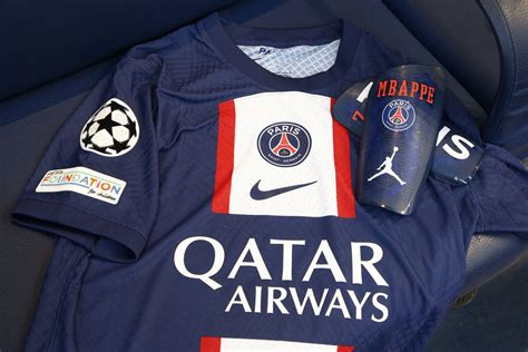 La Source Parisienne On Twitter Le Vestiaire Du Paris Saint Germain