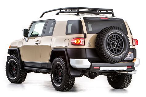 2012 Toyota FJ Cruiser By TRD Pictures