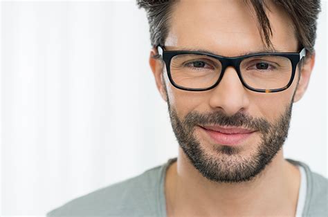 Lentes oftálmicas esféricas asféricas y tóricas Tu Optometrista