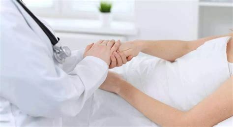10 Different Vaginal Smells And How They Cause Gynin
