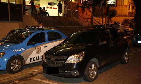 Homem morre e outros dois ficam feridos em perseguição troca de