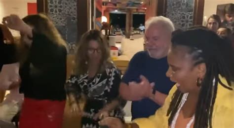 Vídeo de Lula dançando Janja e Daniela Mercury é antigo entenda