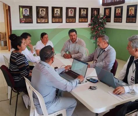 Contraloría del Estado tuvo mesa de trabajo con directores de Obras