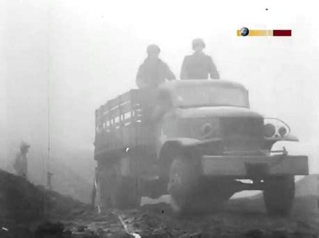 IMCDb org 1941 GMC CCKW 353 2½ ton 6x6 Cargo Truck LWB in Hundert