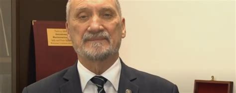 TYLKO U NAS A Macierewicz o uchyleniu samorządowej Karty Praw