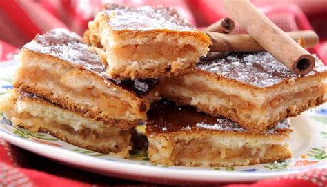 Posna lenja pita s jabukama Najbolji starinski recept za kolač bez