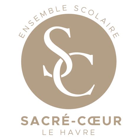 Les enseignants et le personnel du collège Le Sacré Coeur école et