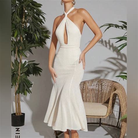 SHEIN Dresses Shein Vcay Cut Out Front Backless Halter Neck Mermaid