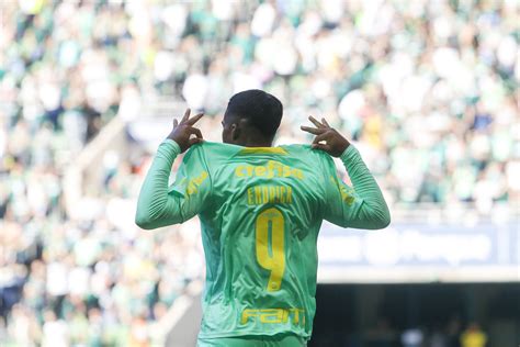 Novo Endrick Barcelona E Real Madrid Disputam Jovem Promessa Do Palmeiras