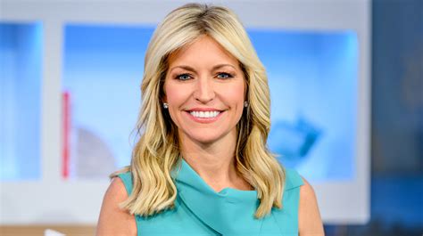 What Fox News Host Looks Like Ainsley Earhardt Makeup Free