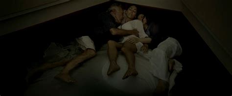 Watch Online Natalia Cordova Buckley Ventanas Al Mar Hd P