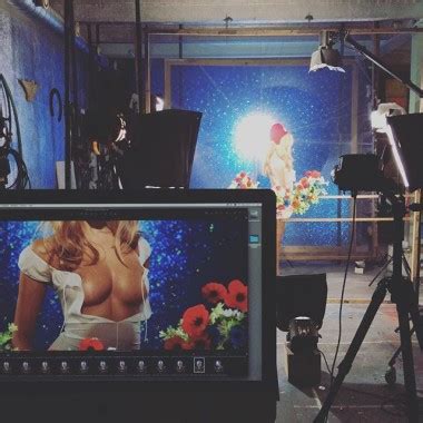 Des Photos De Zahia Dehar Nue Et Seins Nus Whassup