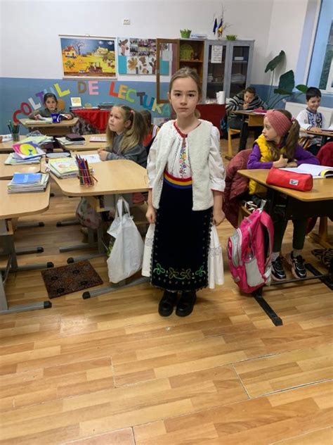 1 Decembrie Ziua Marii Uniri Școala Gimnazială Silivașu de Câmpie