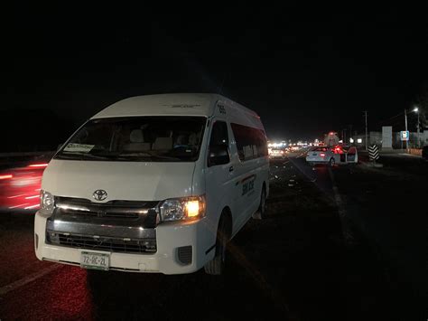 Aparatoso Choque En La Carretera Noticias De Quer Taro