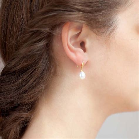 Boucles D Oreilles Pendantes Perles Blanches Or Jaune 750 Ocarat