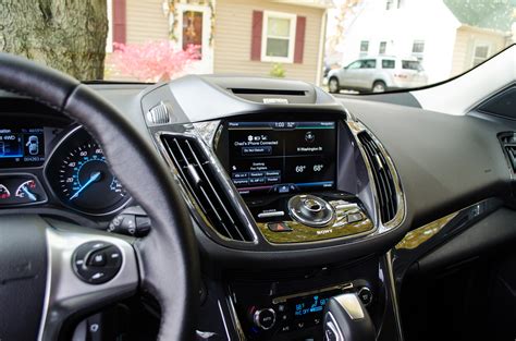 Ford Escape Titanium L Or L Ecoboost