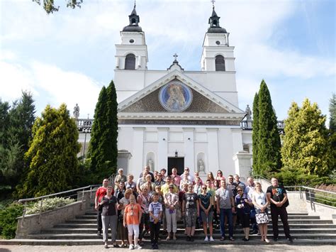 Pielgrzymka Do Wilna I Sanktuari W Maryjnych P Nocy Parafia Pw W