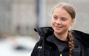Greta Thunberg Compie 18 Anni Le Lotte Della Giovane Attivista Per Il