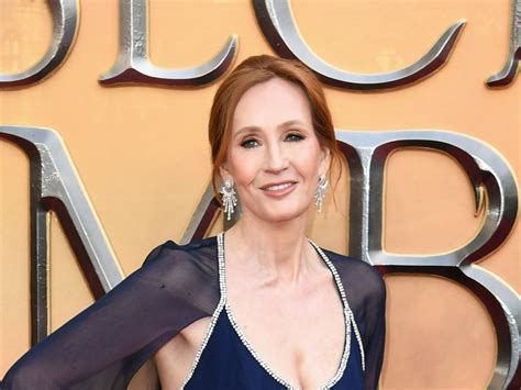 JK Rowling Says She Was Bullied Off A Harry Potter Forum She Joined