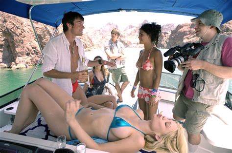 Riley Steele Nuda 30 Anni In Piranha 3D