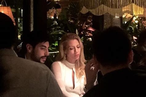 ¡relación Confirmada El Primer Beso De Facundo Moyano Y Nicole Neumann Como Pareja Infobae
