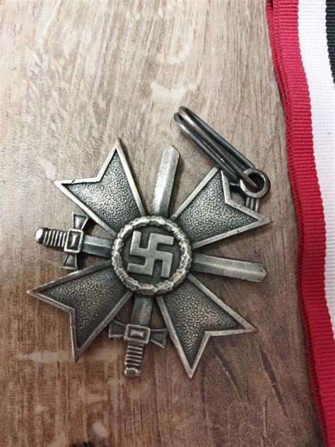 Válečný záslužný kříž 2 třídy s meči a stuhou replika odznáček NSDAP