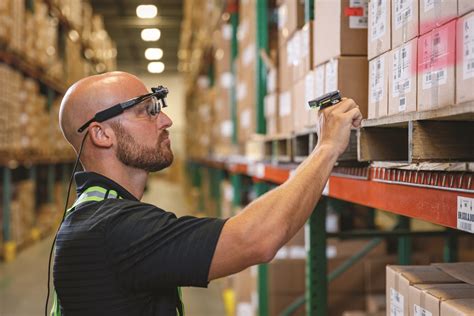 Pick By Vision Mittels Datenbrille Den Pick Stets Im Blick T S P