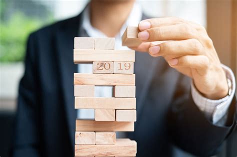 Cómo crear buenos hábitos financieros para cumplir con los propósitos