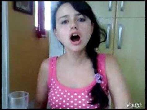 Cute Girl Make Sound Of Striptease For The Blinds Youtube