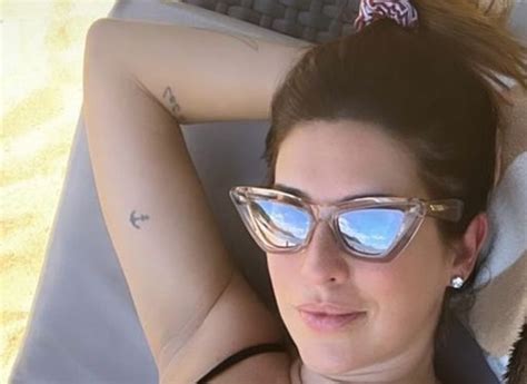 Fernanda Paes Leme exibe barriga de grávida em Carnaval o noivo in 2024