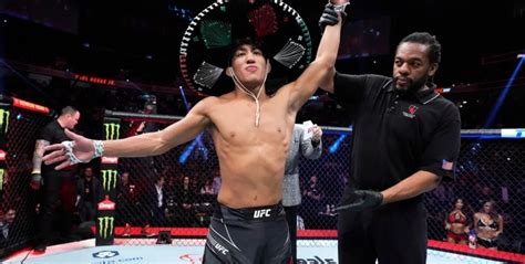 Cómo era la UFC cuándo nació el mexicano Raúl Rosas Jr CLINCH UFC