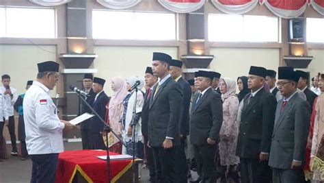 Bupati Solok Lantik Puluhan Pejabat Administrator Dan Pengawas
