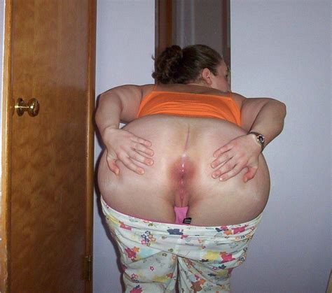 Girls Bent Over Spreading Ass Ehotpics