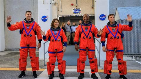 Le retour de l homme sur la Lune officiellement reporté par la NASA