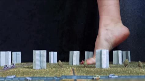 Giantess Noon Her City Part 1 XVore Giantess Porn