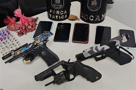 Confronto Entre Pm E Suspeitos Em Morro De Santos Tem Duas Mortes E Um