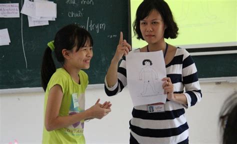 Làm gì phòng tránh trẻ em quan hệ tình dục sớm