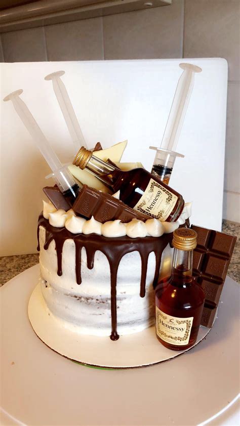Hennessycake Hennycake Henny Hennesy Alcoholiccake Alcoholcake