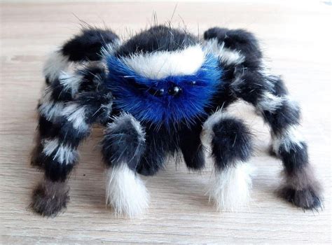Jumping Spider Maratus Personatus Art Doll Cute Spider Fluffy Spider