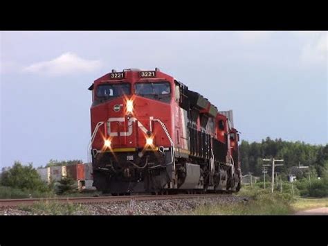 CN 100 Gevo 3221 Leads A Fast CN Stack Train 120 Near Upper Dorchester