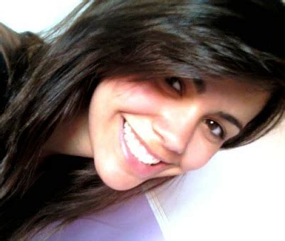 NOVINHA LINDA NO MOTEL DANDO PRA DOIS CARAS NO MOTEL NOVINHAS INOCENTES