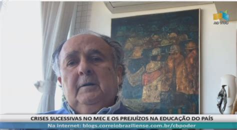 Cristovam Buarque Não adianta trocar ministro se educação não é
